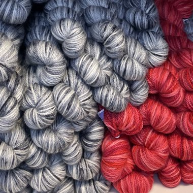 Emmi - Pinnsvin Design